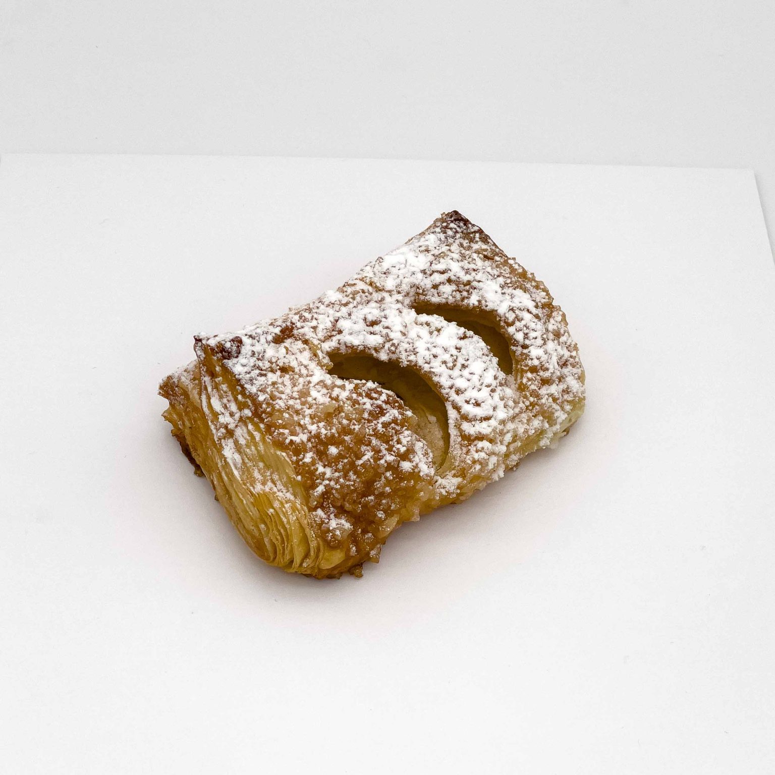 GOSETTE FEUILLETEE POMME - Maison Demaret